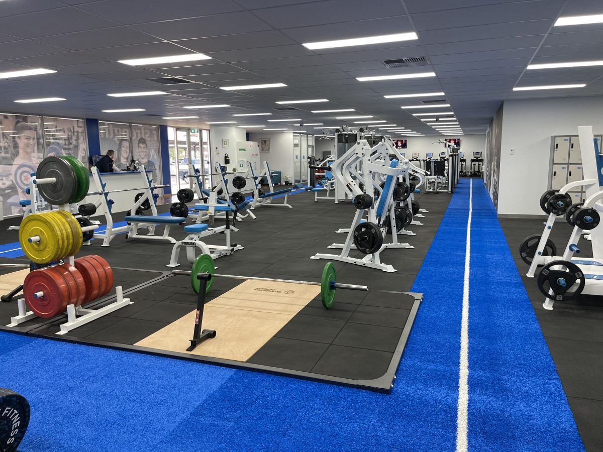 IRYMPLE & RED CLIFFS – Club Aquarius